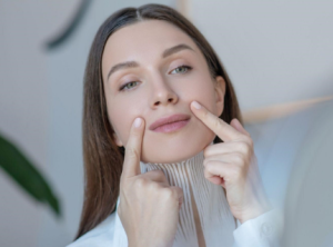 7 Pressure Points to Relieve Sinus Congestion